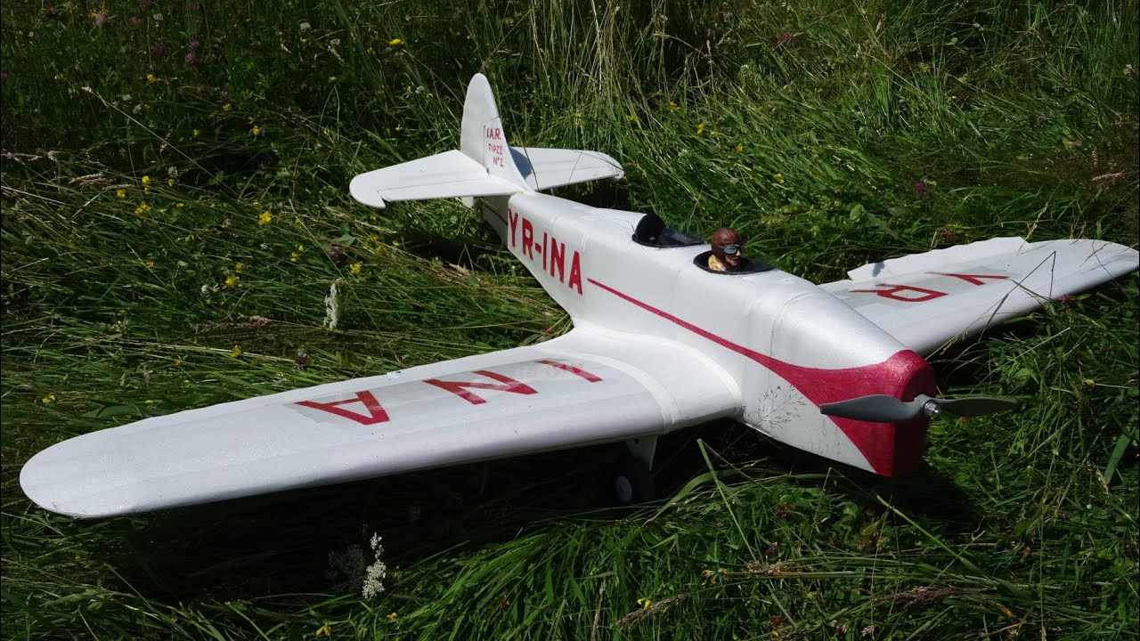 Avionul IAR 22 (scara 1:8) - YouTube