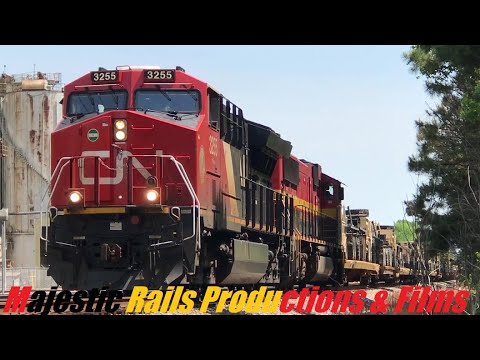 KCS 3255 ET44AC & KCS 3919 SD70MAC Leads S836-28 Loads Military Train SB In Milan Yard Fay NC ...
