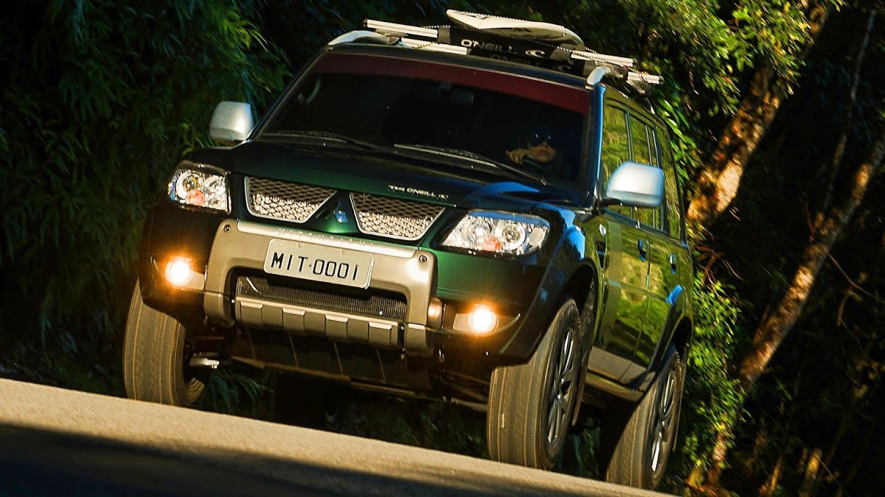 R$ 82.990 Mitsubishi Pajero TR4 O'Neill 2014 4x4 aro 17 Aut 2.0 16v ...