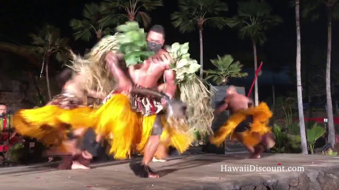 Chiefs Luau Wet'N'Wild - Oahu Luaus - YouTube