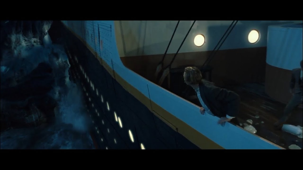 Titanic - Iceberg Collision - [2-2] HD - YouTube