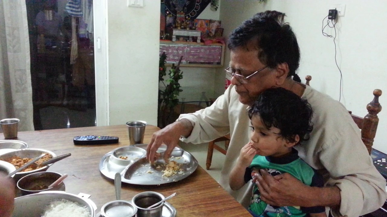 Attri Eating with Tatagaru - 23-11-2016 - YouTube