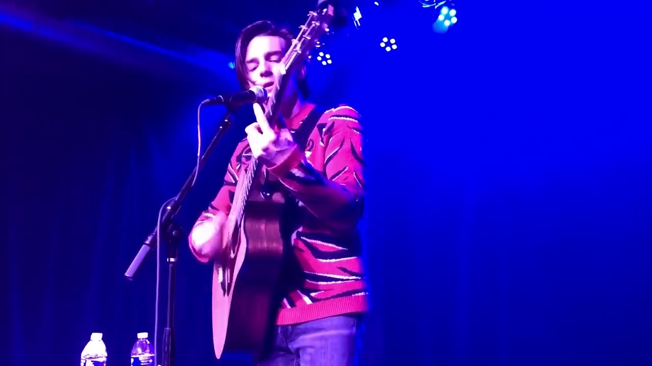 Drake Bell ~ Down we Fall (Live) - YouTube