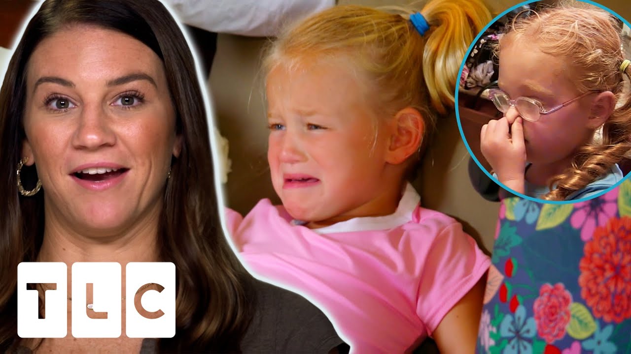 The Busbys Adjust To Their New RV Life | OutDaughtered - YouTube