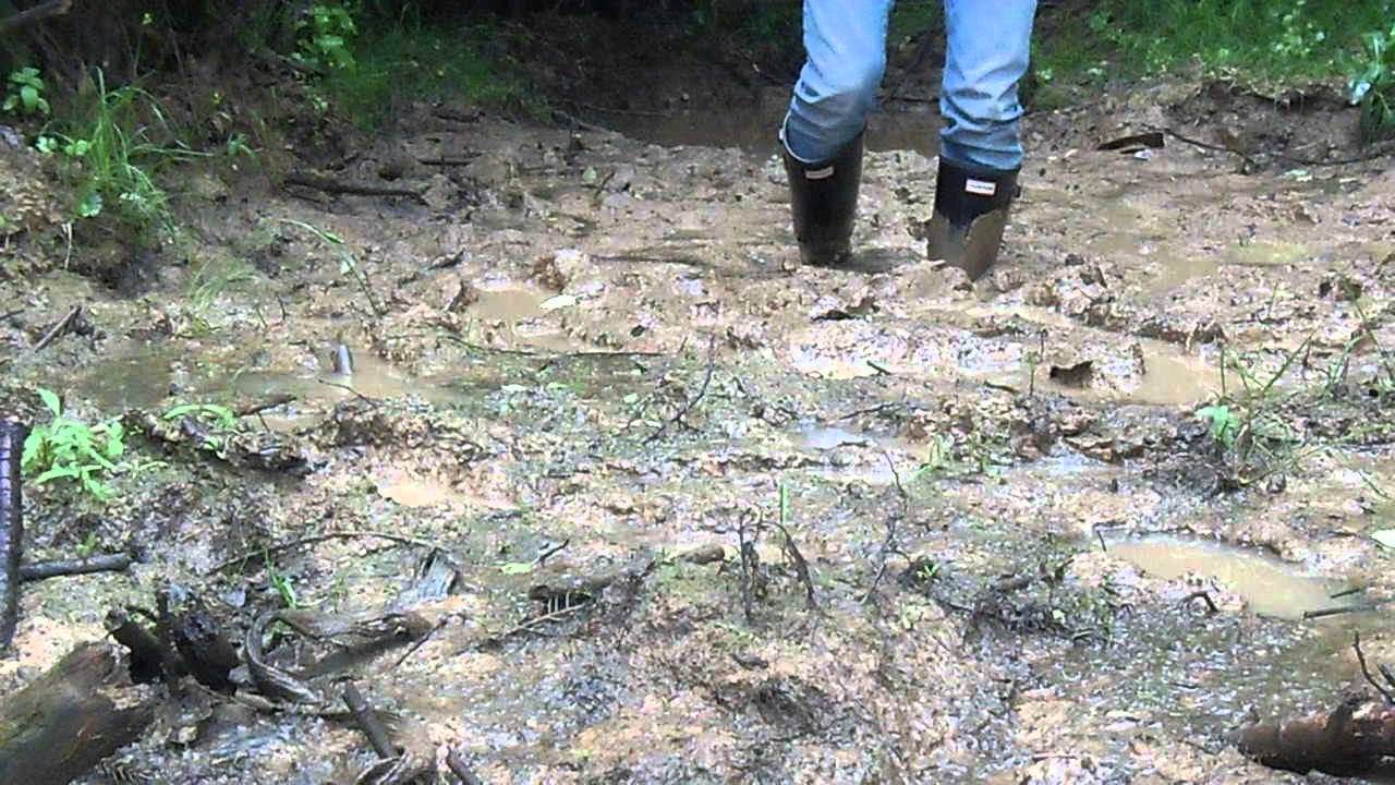 Black Hunter in the mud - 1 (01.06.13) - YouTube