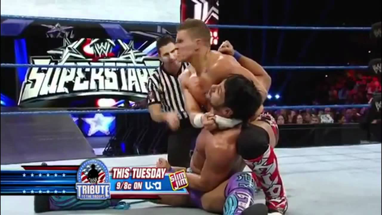 Justin Gabriel vs. Tyson Kidd - WWE Superstars 09/12/2011 - YouTube