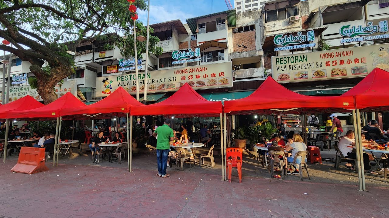 W.A.W. WAW Wong Ah Wah 黄亚华 黄亞華 Jalan Alor Food Street Famous Chicken ...