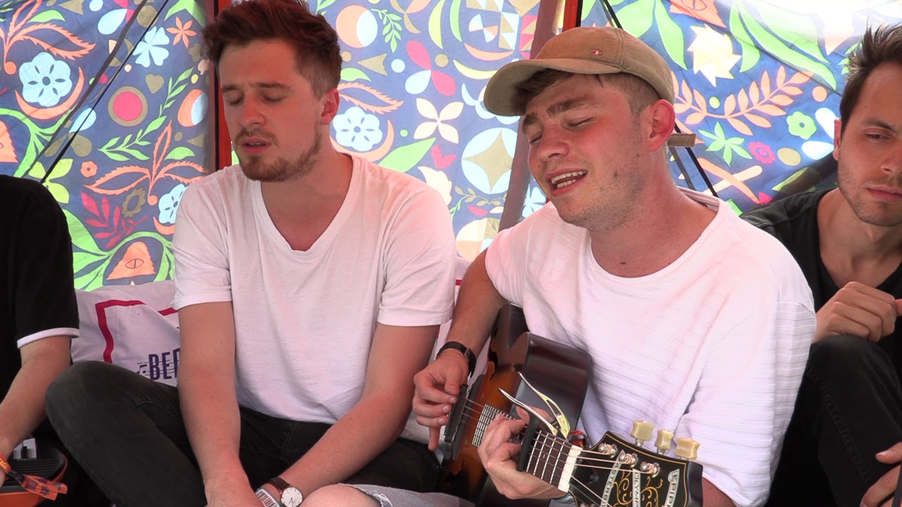Aquilo performs "Now and Here" in bed | MyMusicRx #Bedstock 2018 - YouTube