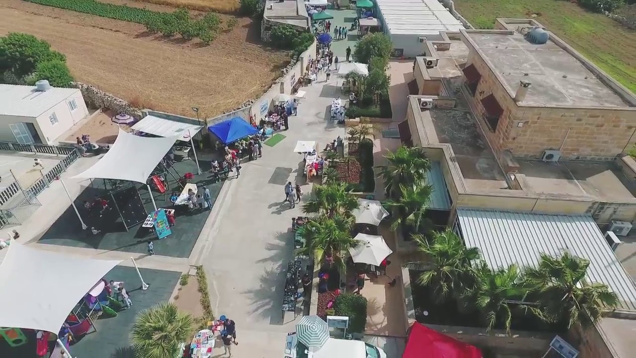 QSI Malta Spring Fair 2017 - YouTube