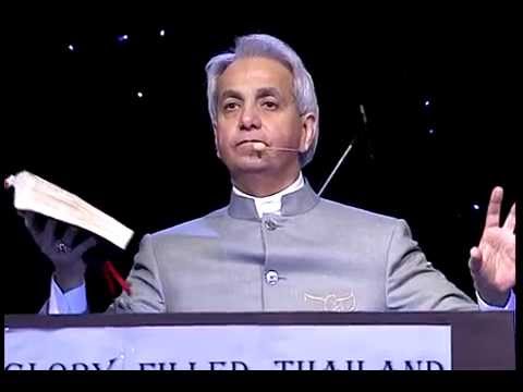 Benny Hinn-Henry Madava-Dag in Grory Filled Thailand 2012,8_5 - YouTube