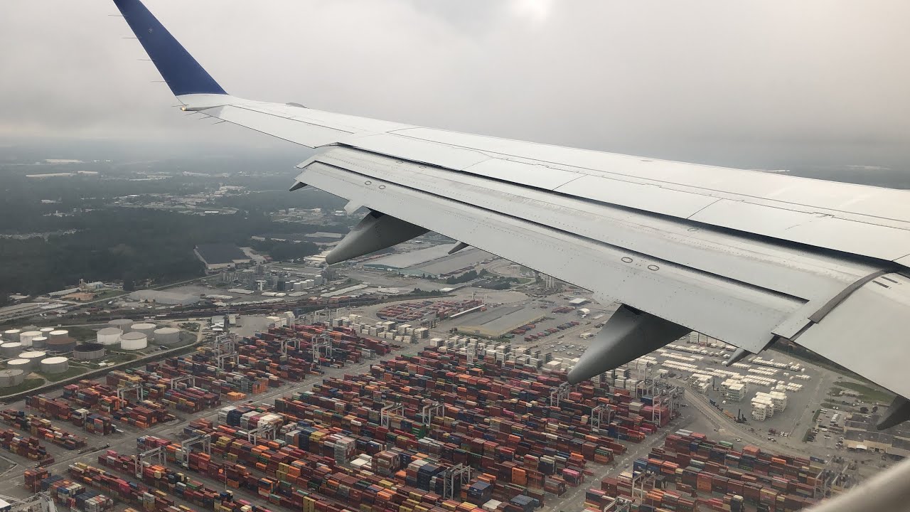 Landing at Savannah/HHI Airport (SAV) | E175 | Savannah, GA, USA - YouTube