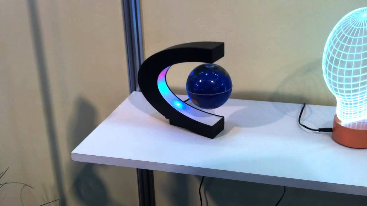 Home2Garden Magic Magnetic Floating Globe - YouTube