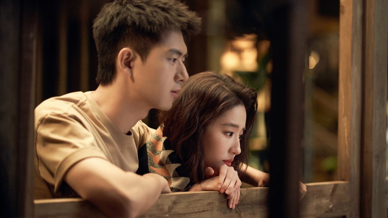 Liu Yifei dan Li Xian bersama-sama melakukan perjalanan ke Dali untuk ...