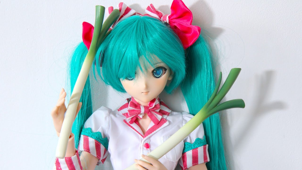 Doll Roleplay #1: Miku Cooks - YouTube