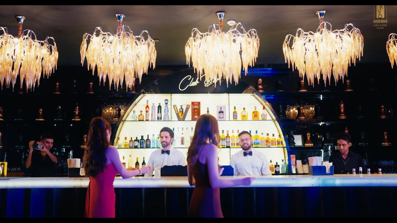 CAPTIVATED | Official Music Video | KASHIF MIRANI FT. VINEET - YouTube