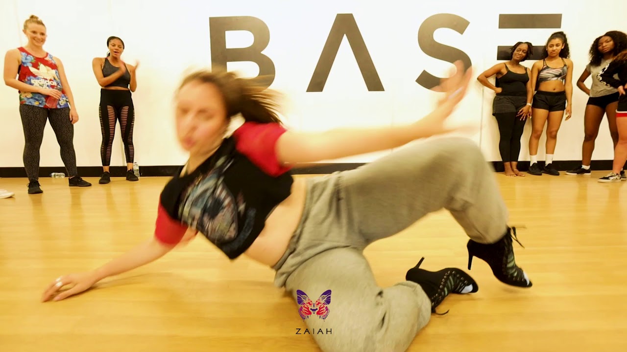 Linky First- Rock and Come in SOCA DANCE CLASS |CARNIVAL VIBES - YouTube