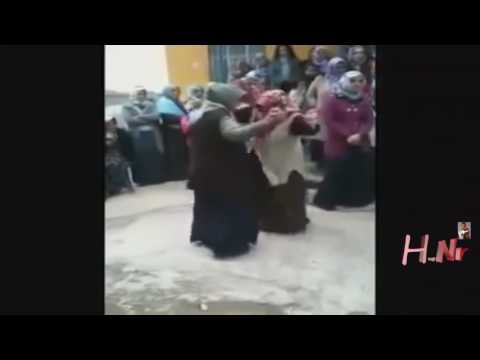 Hunharca Oynayan Teyzeler