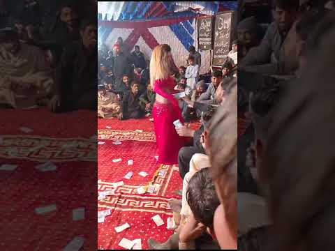 new hot mujra , madam Laila , Mehak Malik new mujra dance, urwa Khan , new Dance , stage Dance,