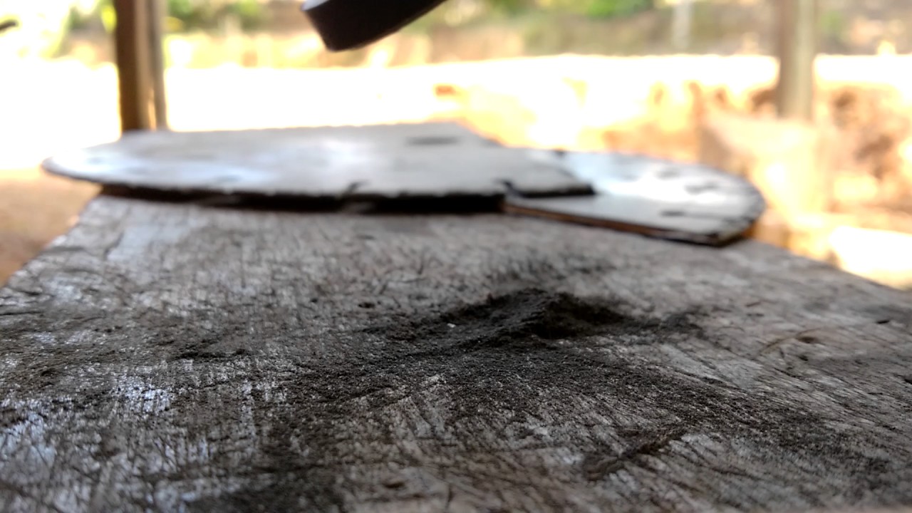 Metal steel iron dust reacting to magnet - YouTube