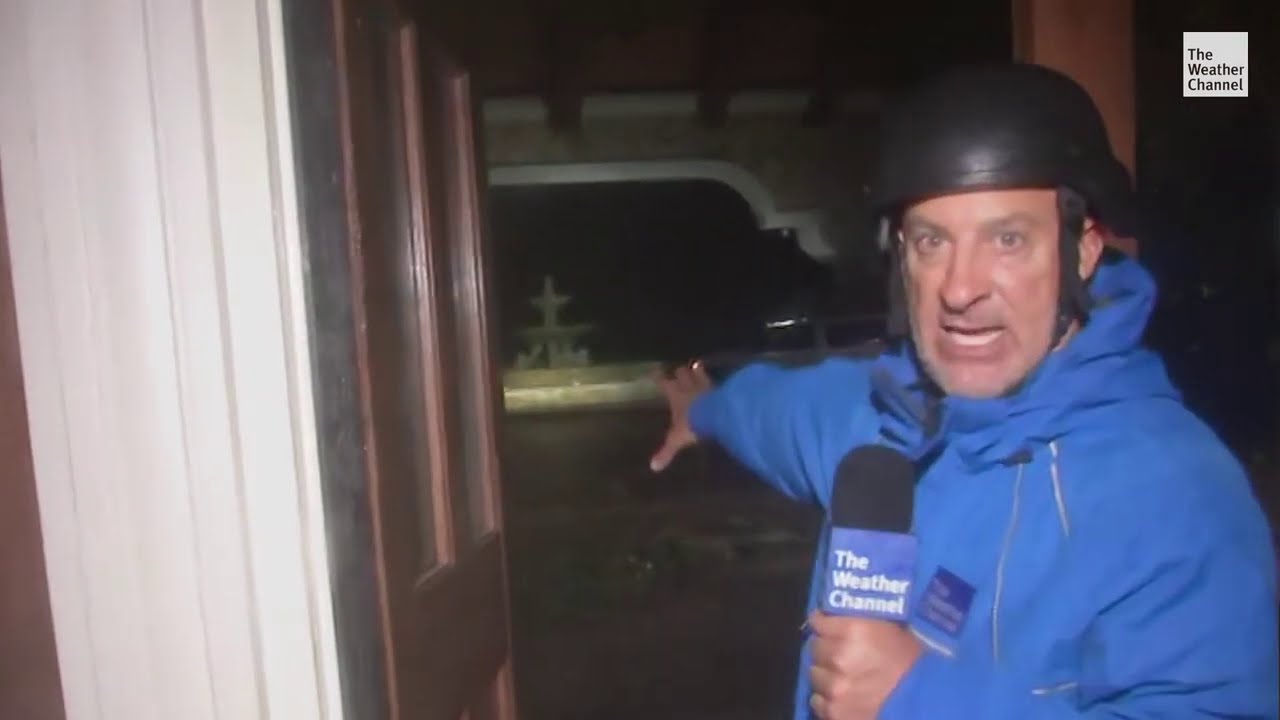 RECAP: The Weather Channel's Live Hurricane Laura Coverage - YouTube
