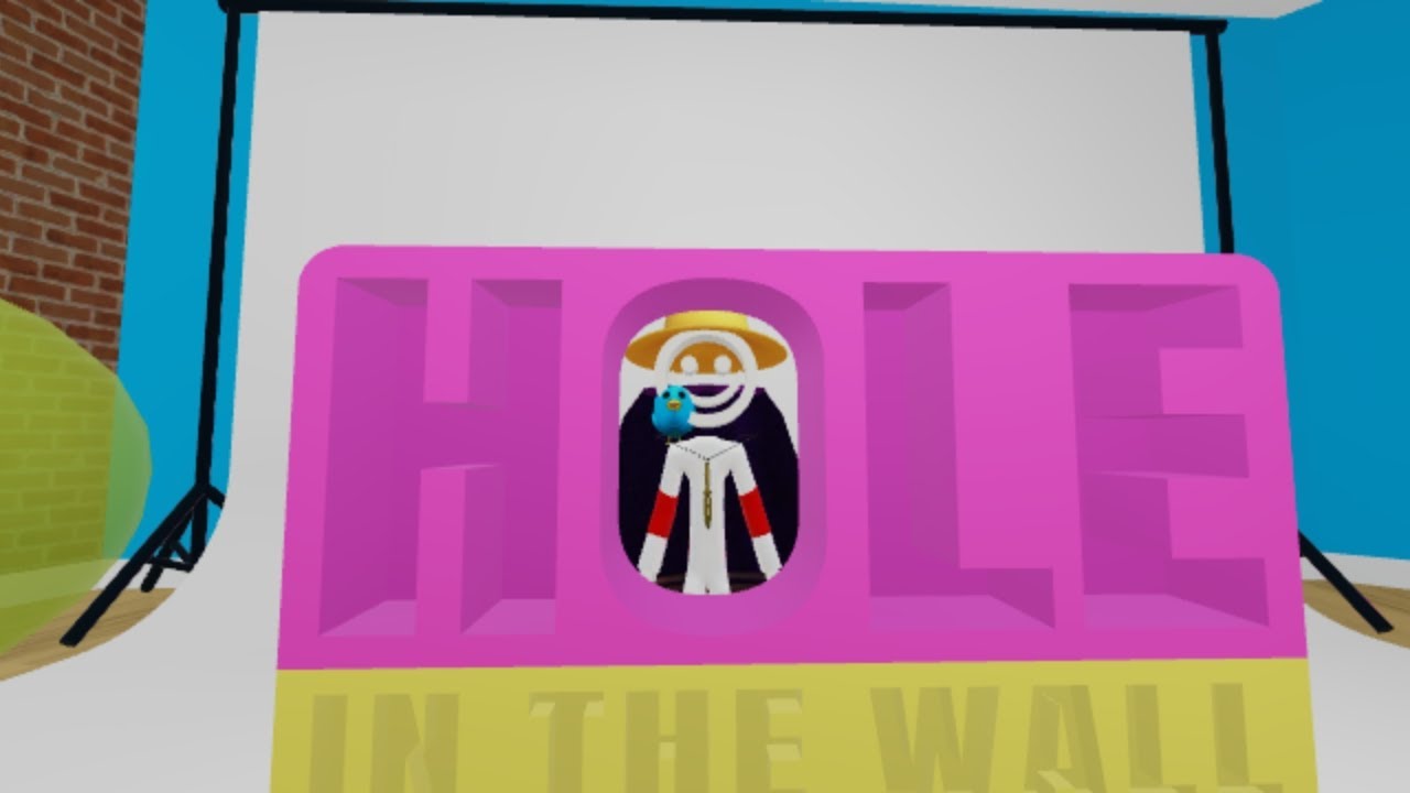 playing hole in the wall - YouTube