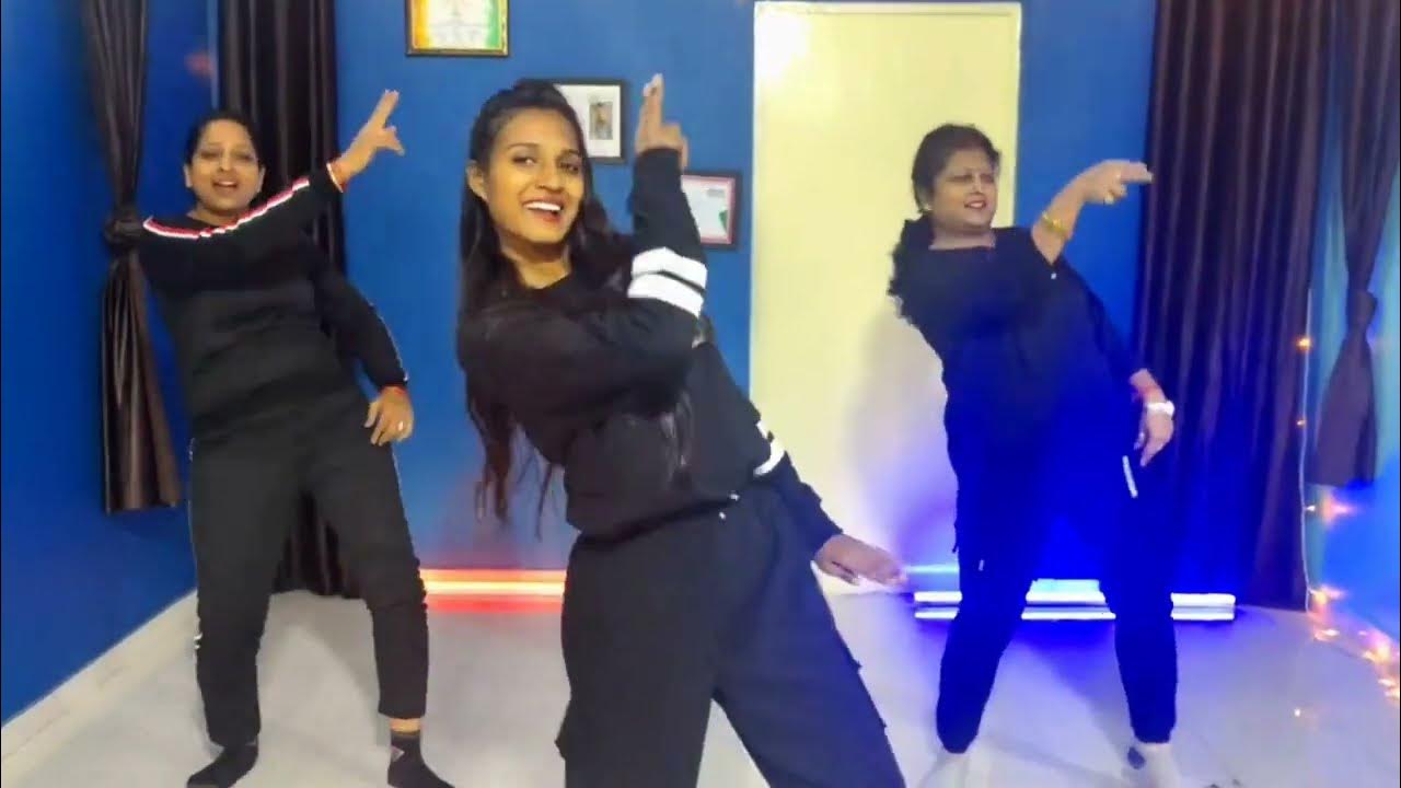 Gaadi Kaali Song | Neha Kakkar, Rohanpreet Singh | Dance Choreography | - YouTube