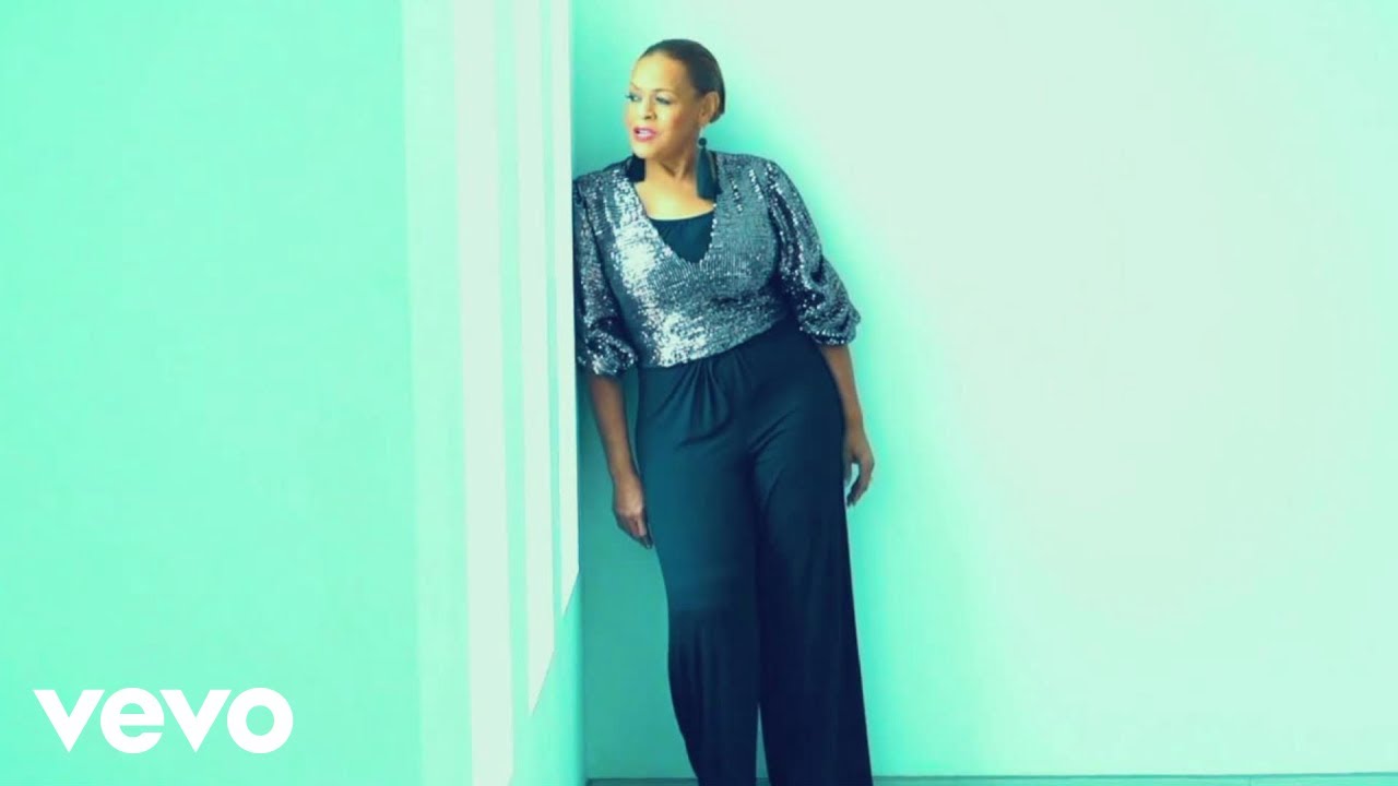 Jacky Clark Chisholm - On My Mind - YouTube