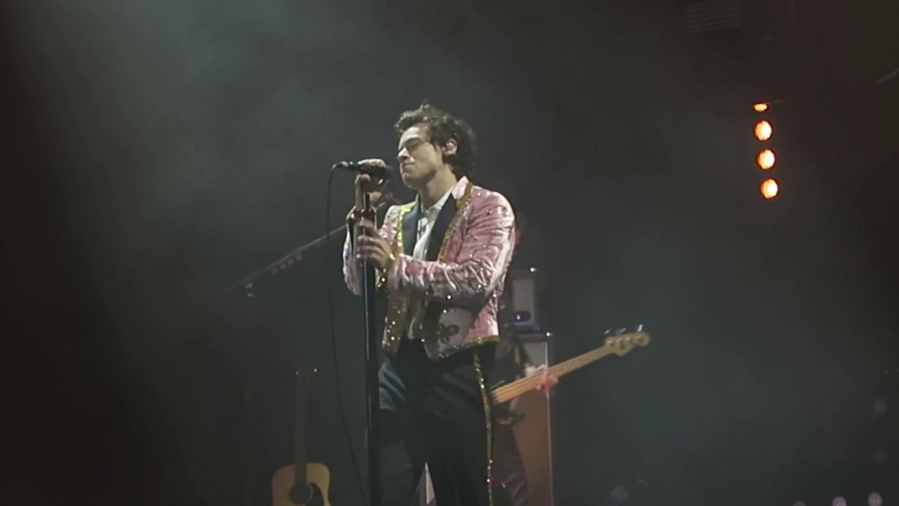 Only Angel - Harry Styles, London April 11th 2018 - YouTube
