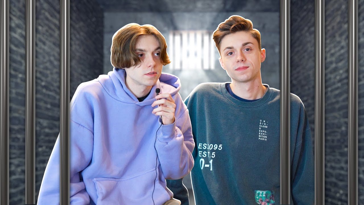 Best Twins build Escape Room.. - YouTube