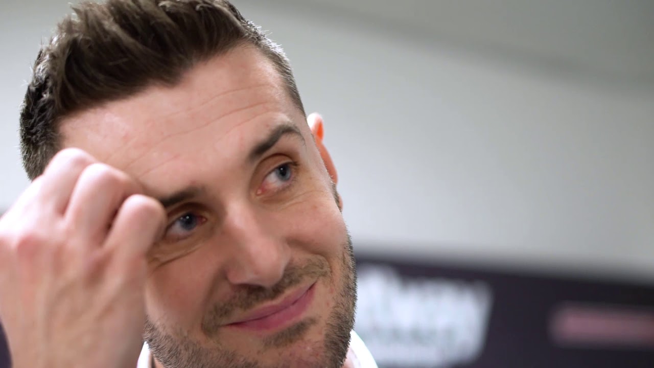 Selby Admires Hawkins 147 On Way To Round Two - YouTube