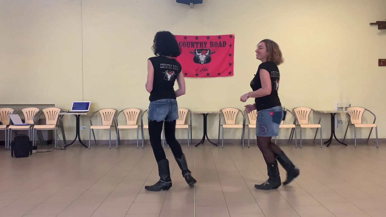 DOCTOR DOCTOR Country Line Dance - YouTube