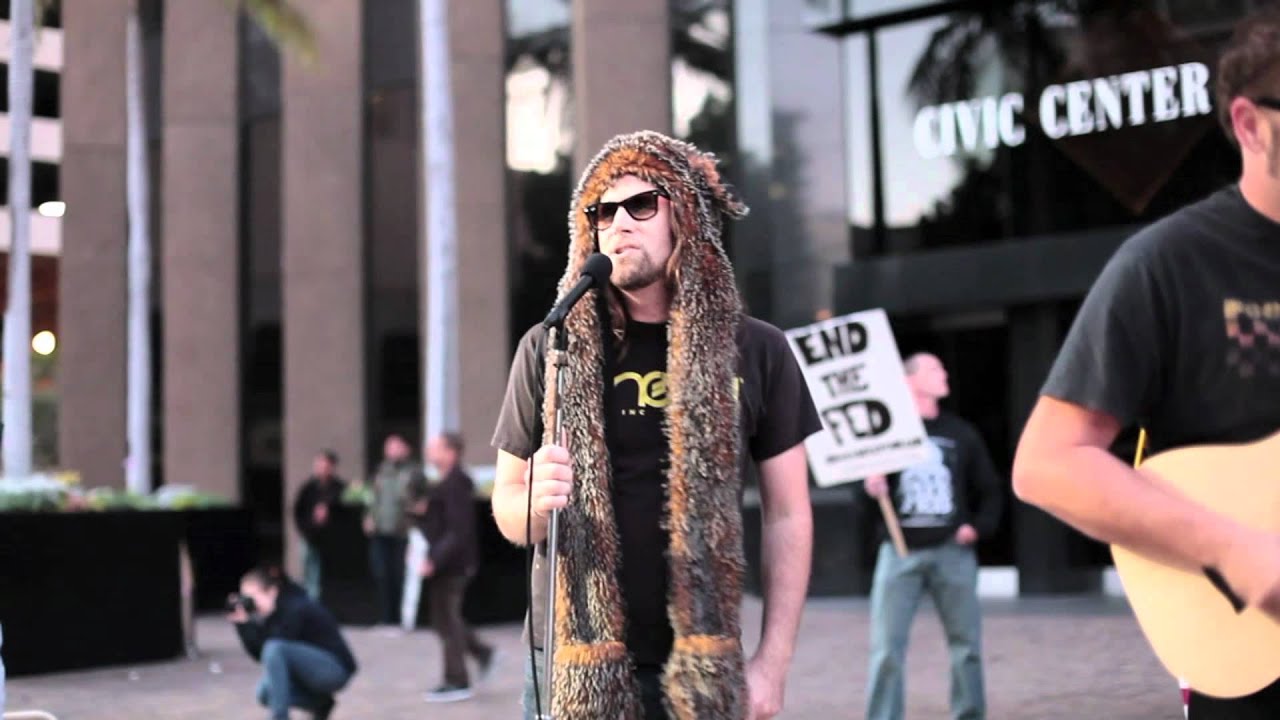 Kevin Martin - TV News (Official Music Video) - YouTube