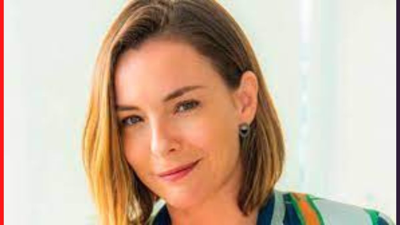 UMA MOCINHA! AOS 43 ANOS REGIANE ALVES APARECE DE BIQUÍNI LEVA WEB AO ...