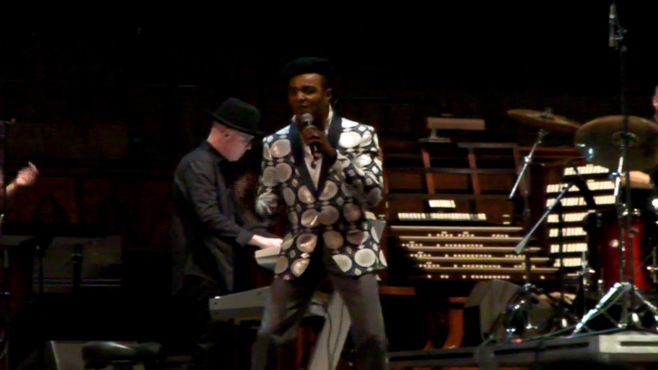 TO BE LOVED " JACKIE WILSON'S SONG SUNG BY HIS SON BOBBY WILSON 08-31 ...