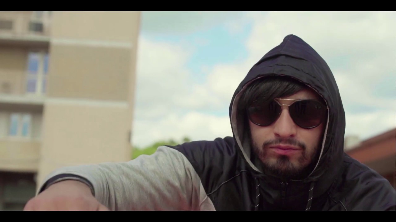 Favorite Chris - Bluff (clip officiel) .prod by Jc Beats - YouTube
