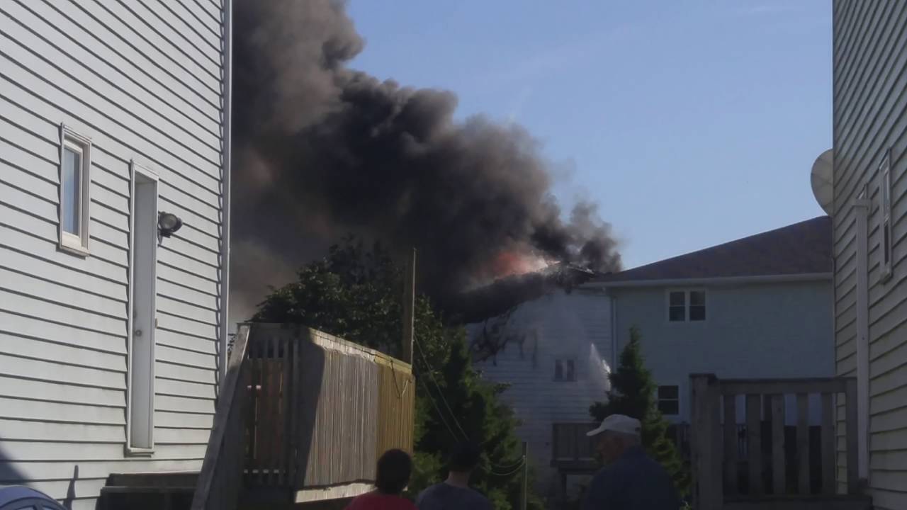 Major house fire on Adele court in Eastern Passage - YouTube