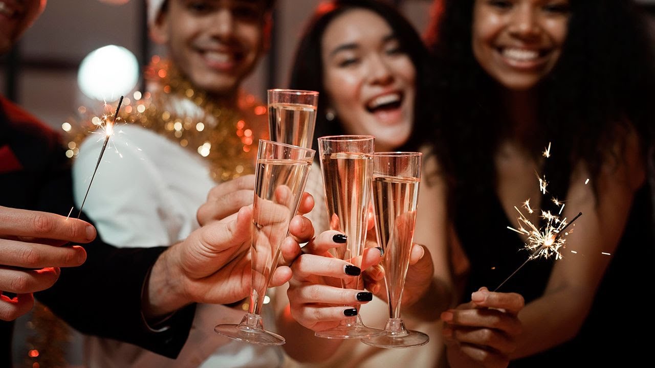 Blue Champagne - Peachy Pavement feat. Vicki Vox | Pop Music - YouTube