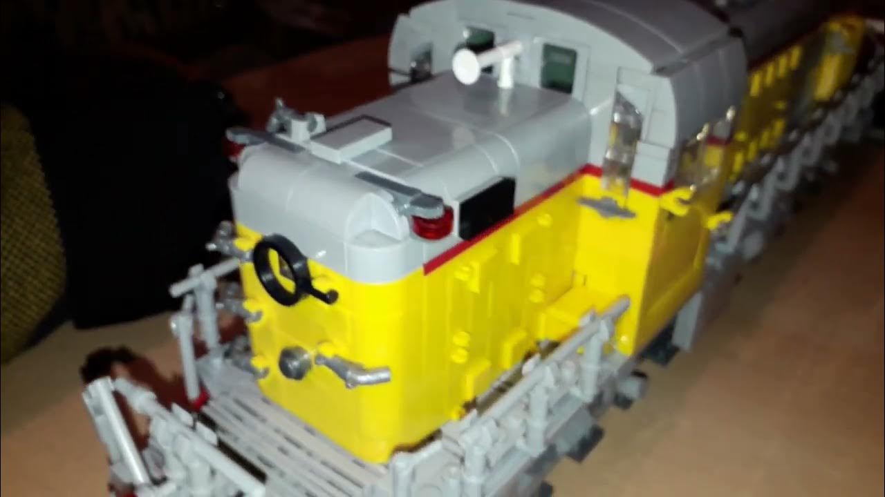 Union Pacific Alco RS 2 - YouTube