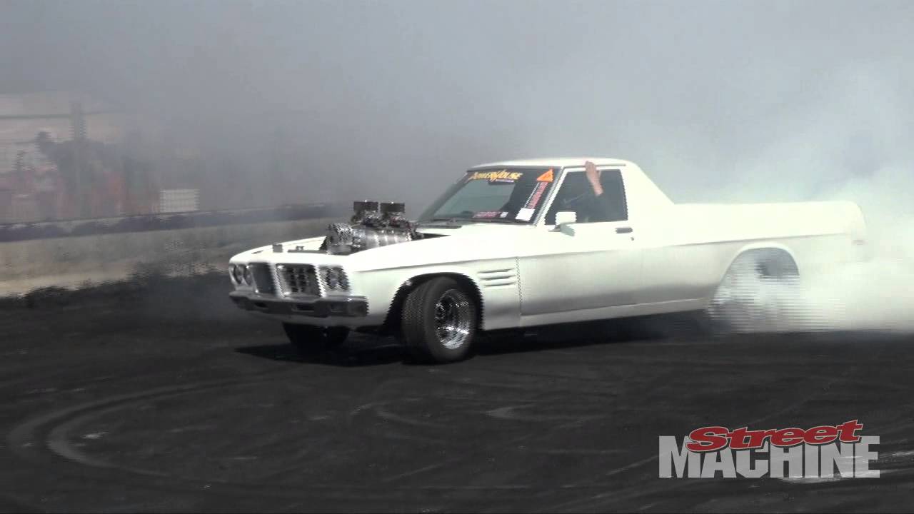Blown Powerhouse Ute at Motorfest - YouTube