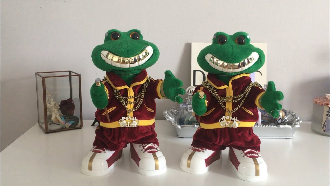 (Gemmy) Frogz Duetz - Prototype Standing Ride Wit Me - YouTube