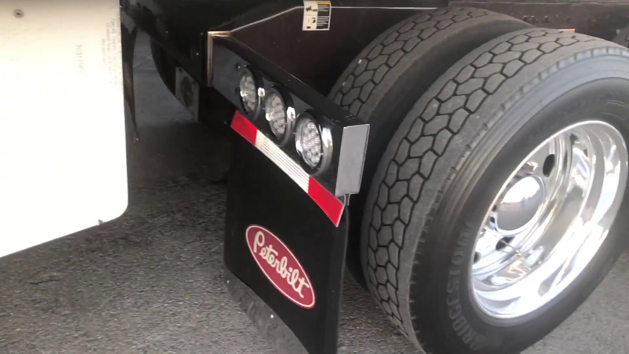 2018 Peterbilt 389 X15 565 HP Walk by 😆 Should I pull the trigger ...