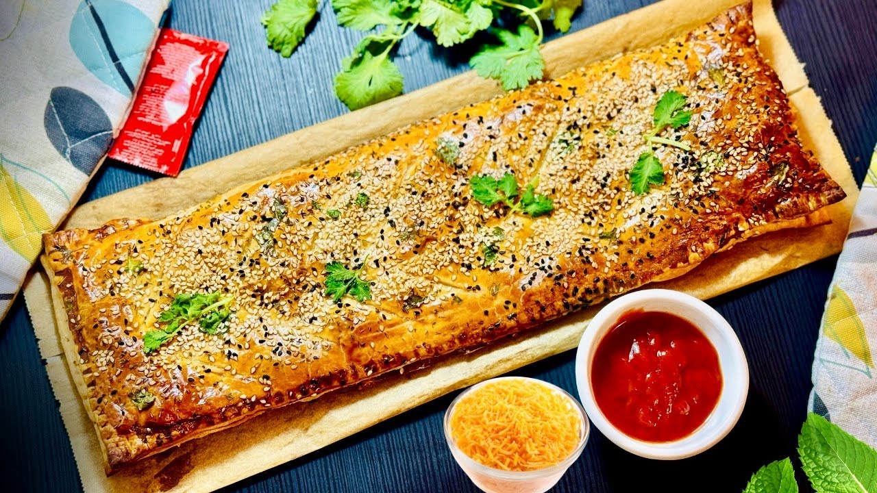 Chicken Puff pastry Recipe | Creamy Chicken Pie with Puff pastry ...