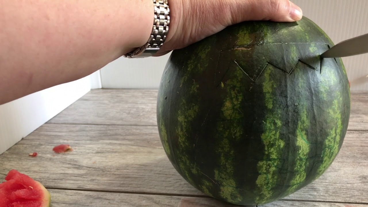 Halloween Watermelon Carving - YouTube