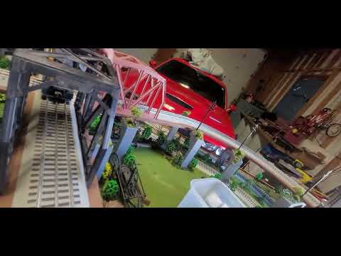 Lionel fastrack 4x8 layout - YouTube