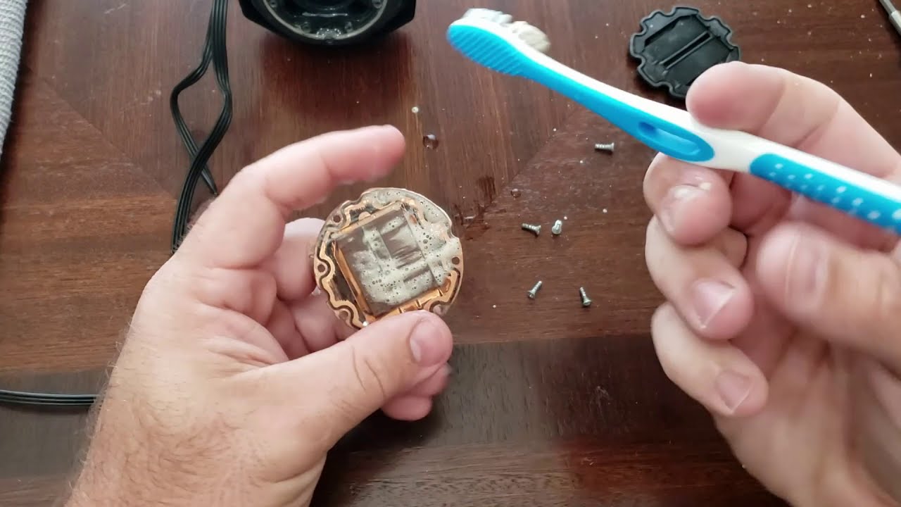 Servicing an Asetek All in One Liquid Cooler (corsair, nzxt) - YouTube