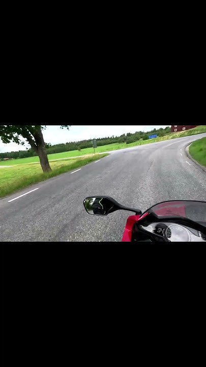 VFR 800 RC79 #vtec - YouTube