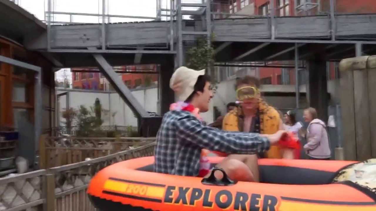 Lipdub EEB3 2013 - YouTube