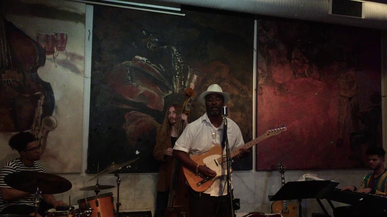 The Dock of the Bay performed by Robert Holifield - YouTube