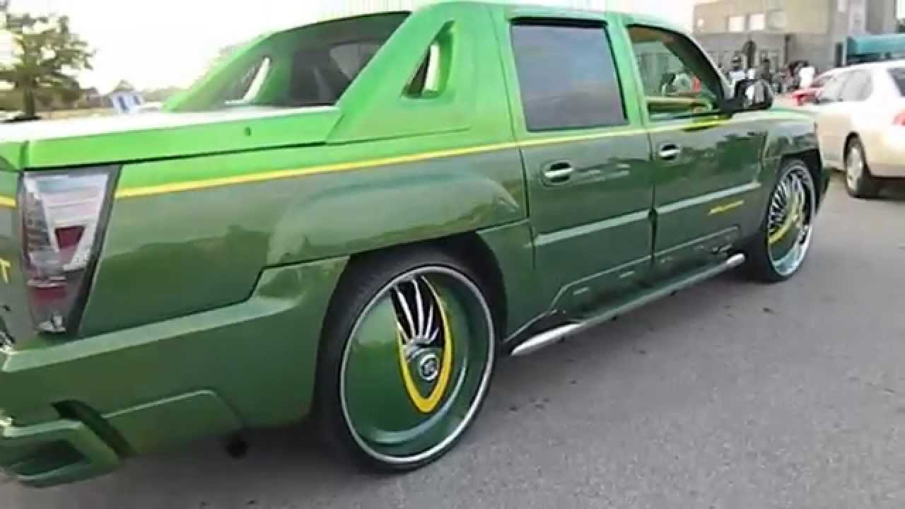 Chevy Avalanche on 2 Sets of Dub Floaters and Olds - YouTube