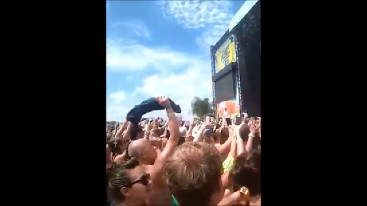 Tove Lo - Talking Body @ Hangout Music Festival - YouTube